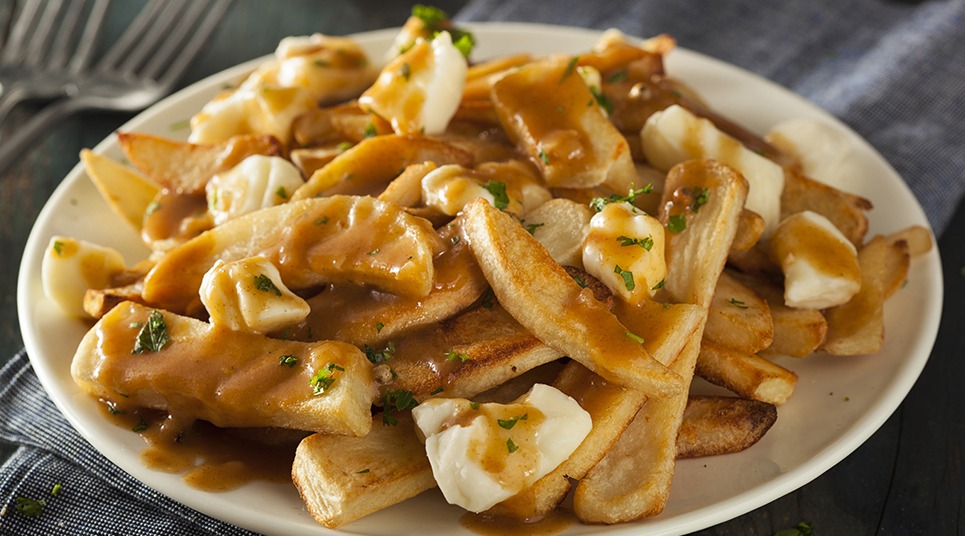 Poutine: onde comer o prato nacional do Canadá - Viajar pelo Mundo