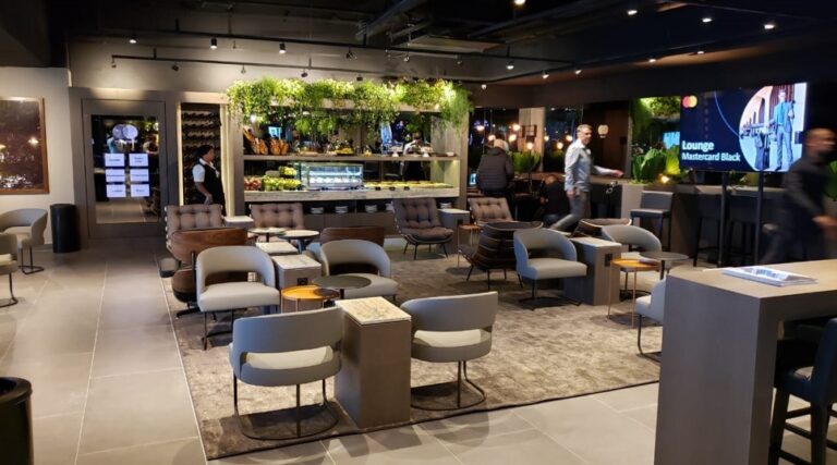 Conheça a sala vip da Mastercard em Guarulhos - Viajar pelo Mundo