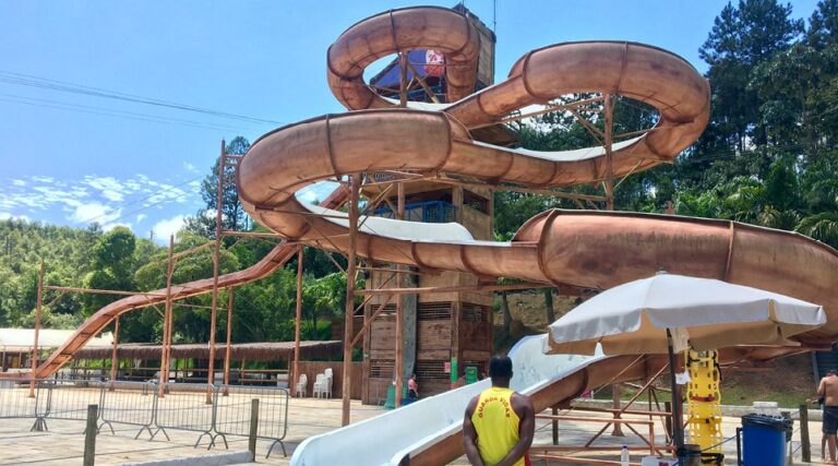 Magic City: parque aquático e pousada - Viajar pelo Mundo